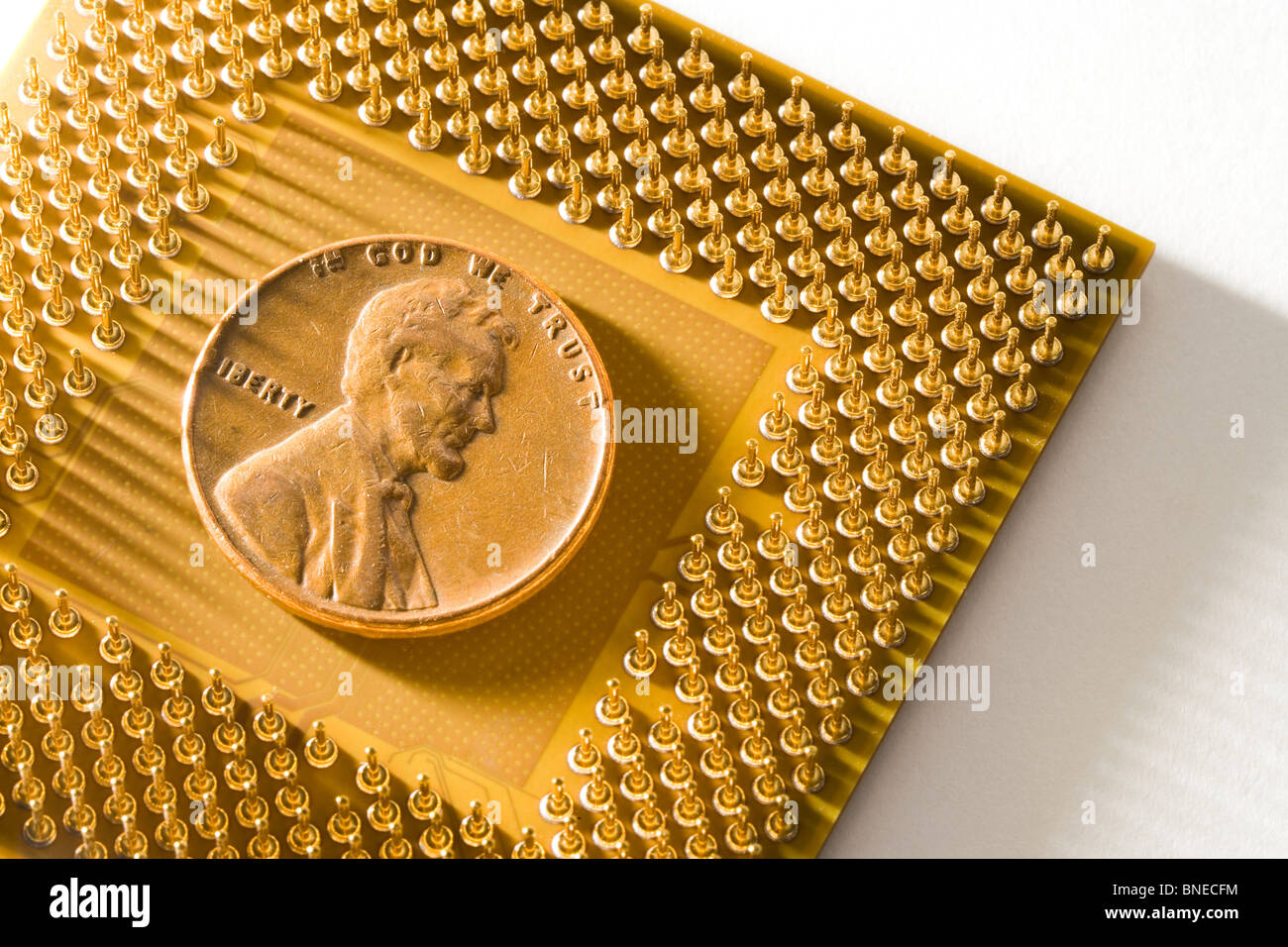 Computer CPU and dollar, concept of online ecommerce Stock Photo - Alamy