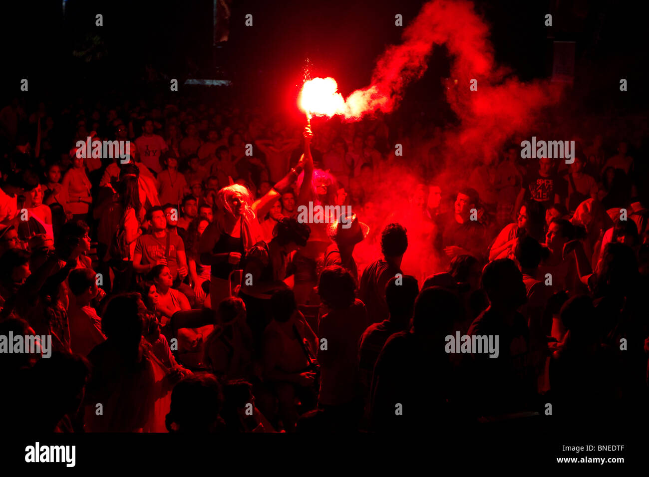 Crowd soccer fans cheering red hi-res stock photography and images - Alamy