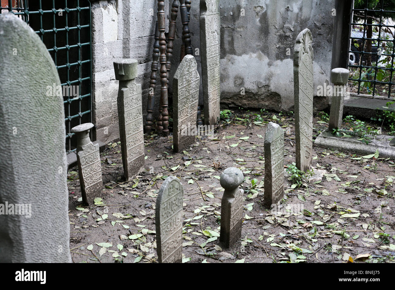 Headstone - Cemetery - Istanbul, Turkey Stock Photo - Alamy