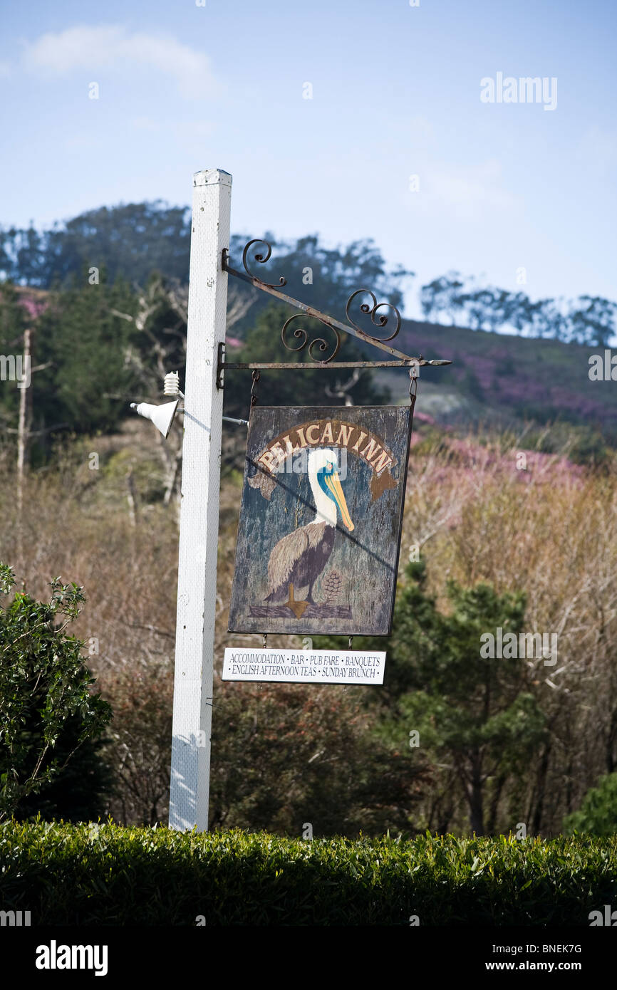 Pelican Inn Sign, Highway 1, Mill Valley/Muir Beach, CA Stock Photo - Alamy