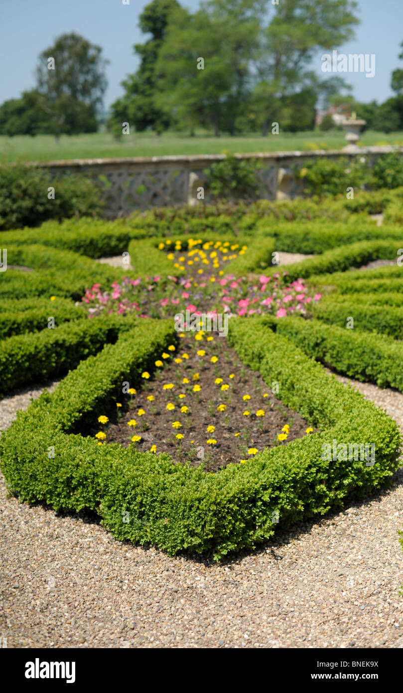 Clipped Garden Hedge Stock Photos & Clipped Garden Hedge Stock Images ...