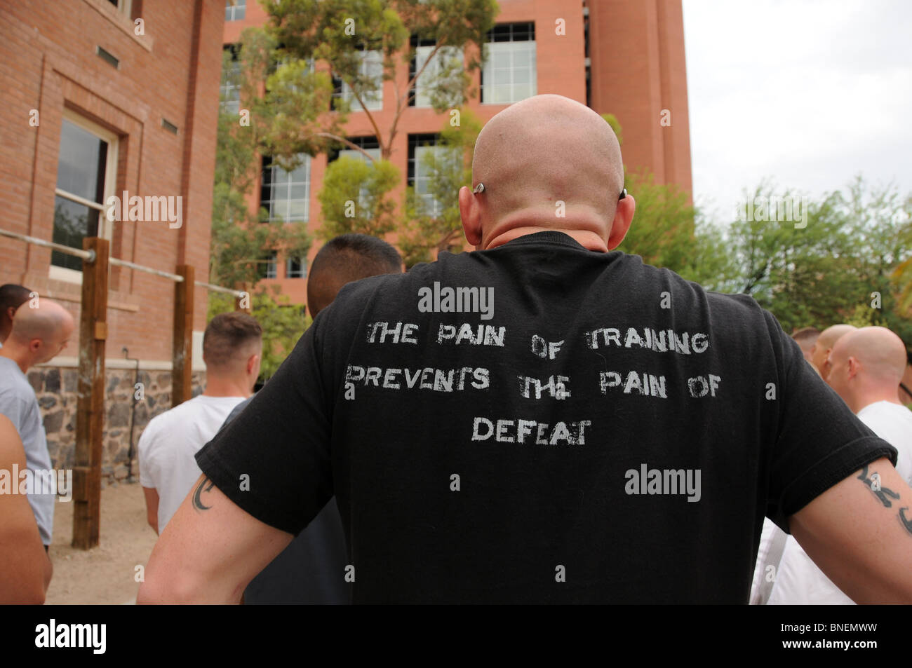 Marines who are students work out during the Marine Platoon Physical ...
