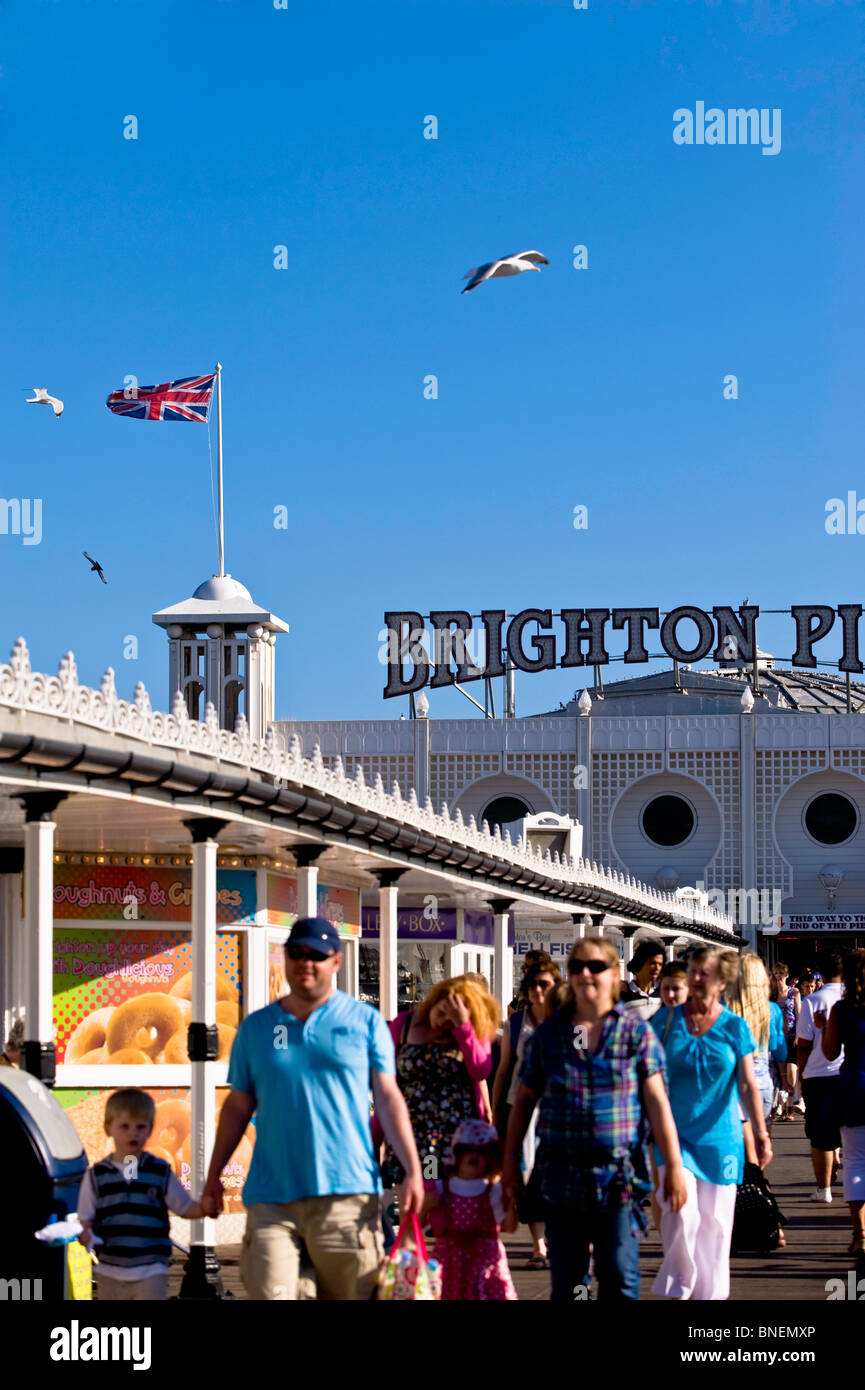 Brighton pier fun hi-res stock photography and images - Alamy