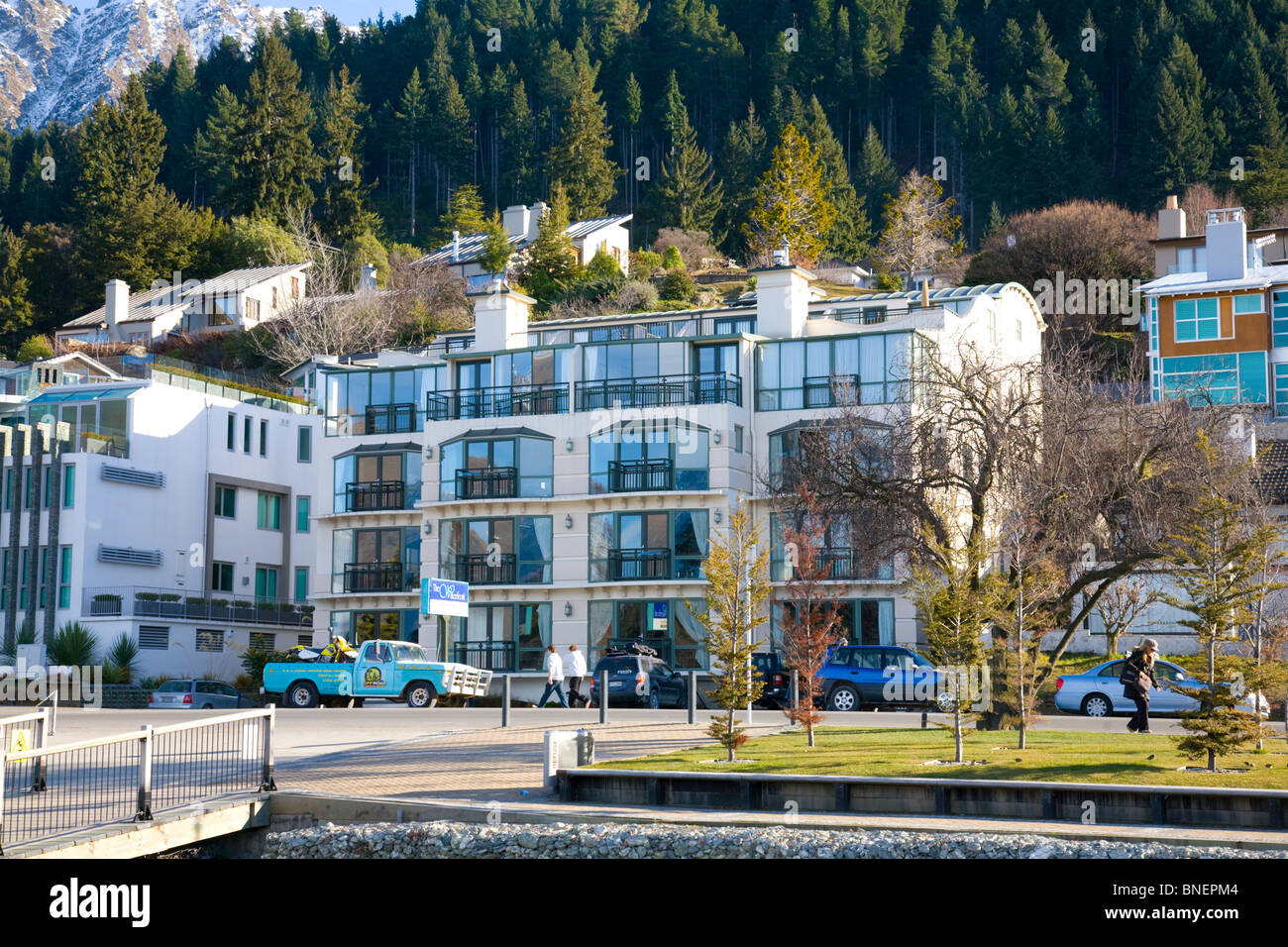 apartment building in queenstown Stock Photo - Alamy