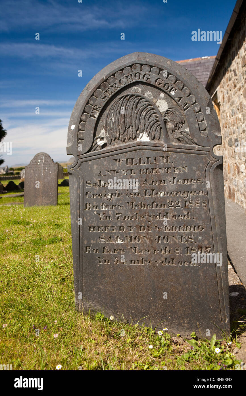 Victorian gravestone hi-res stock photography and images - Alamy