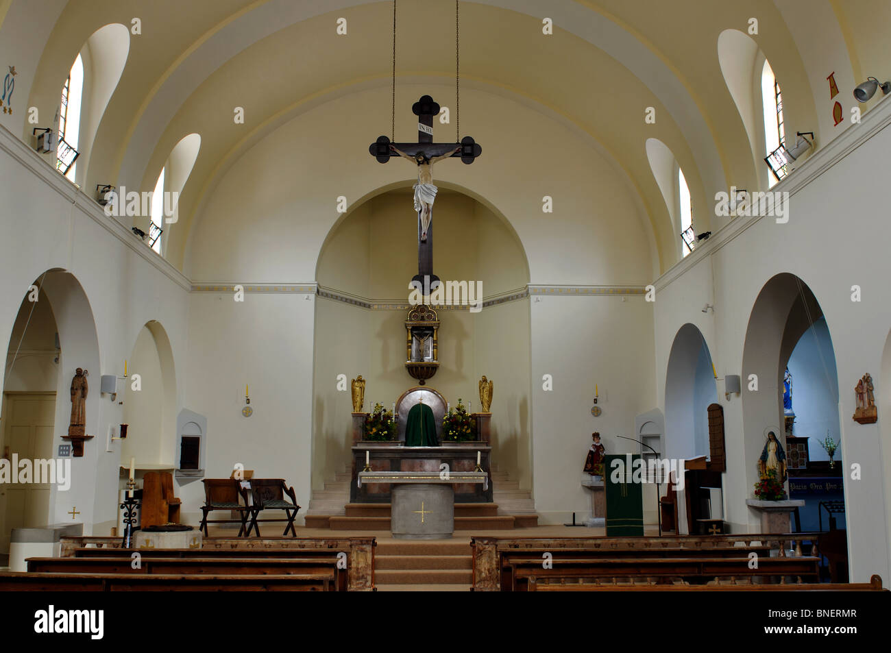 Our Lady and St. Wulfstan Roman Catholic Church, Southam, Warwickshire ...