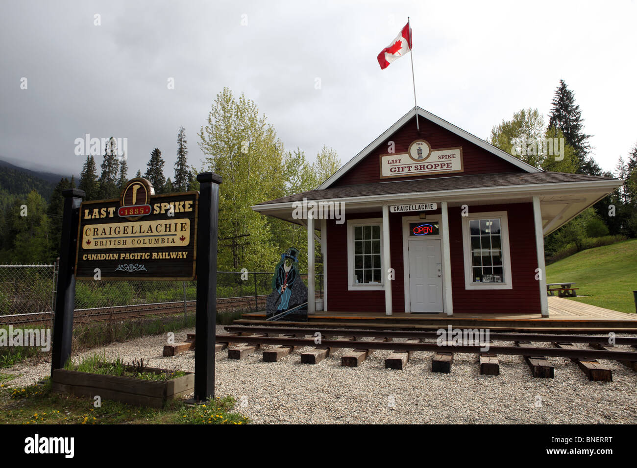 Last spike craigellachie british columbia hi-res stock photography and ...