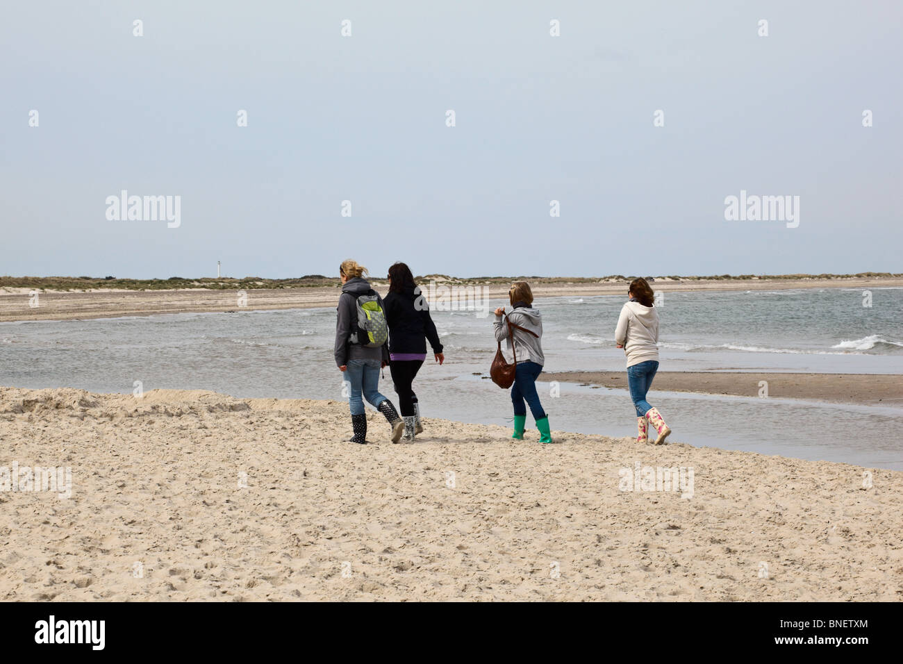 Women who walk hi-res stock photography and images - Alamy