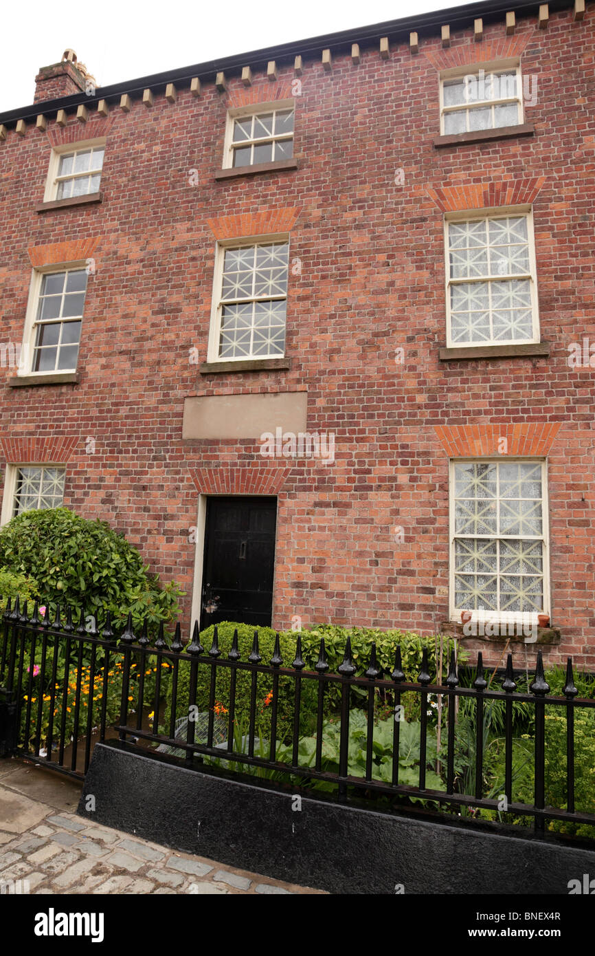 Piermasters house albert docks hi-res stock photography and images - Alamy