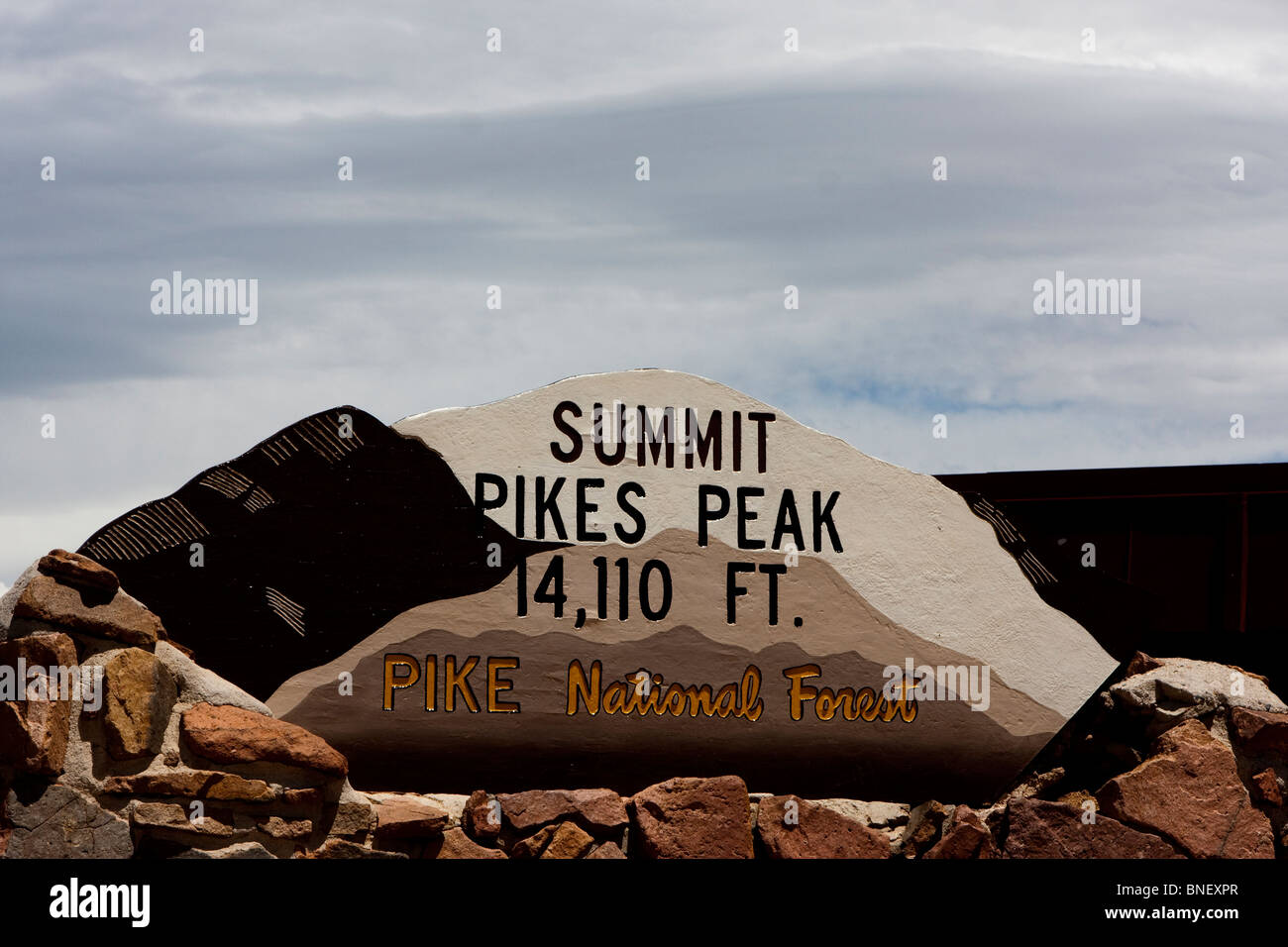 Pikes peak sign hi-res stock photography and images - Alamy