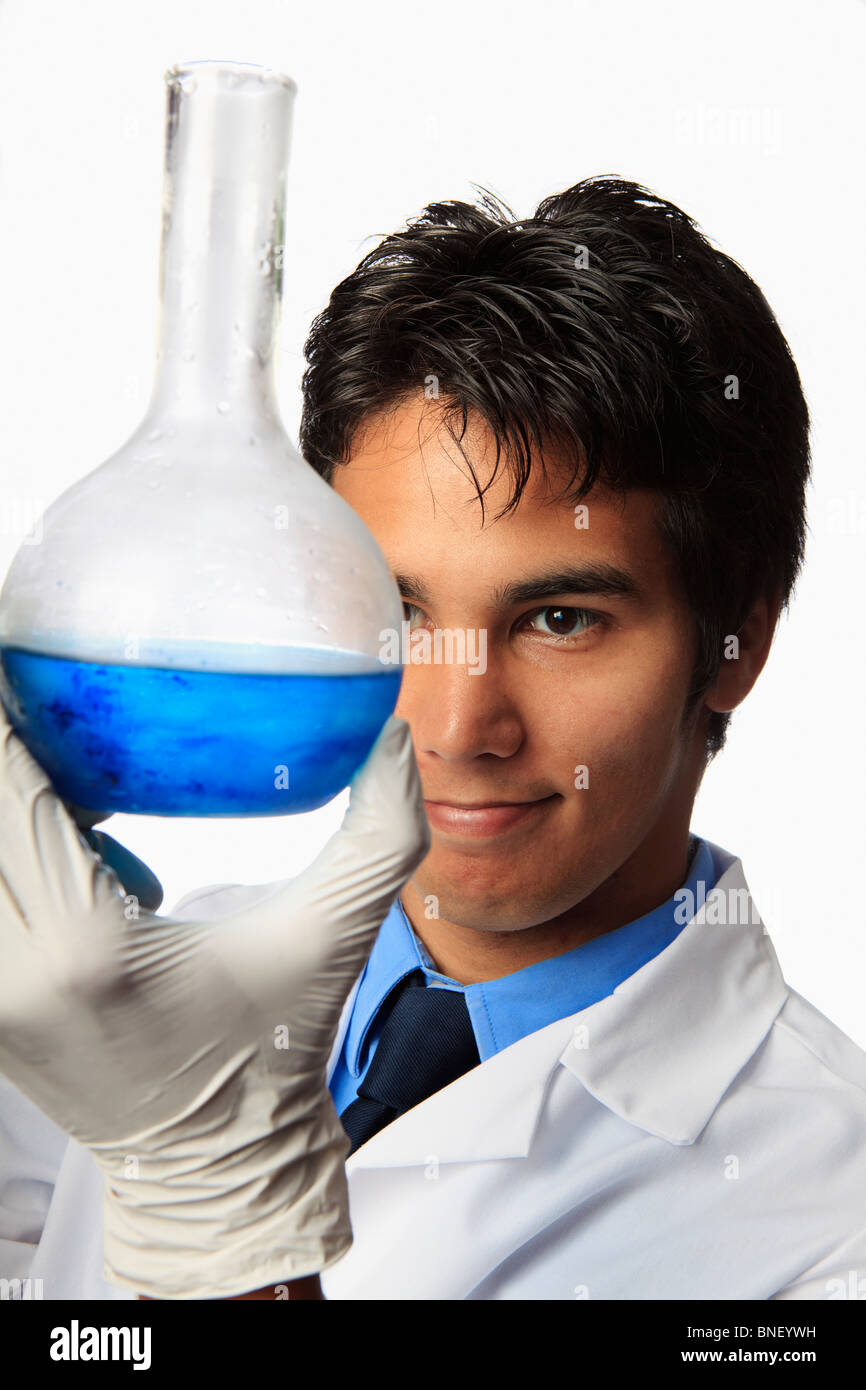 Asian lab technician hi-res stock photography and images - Alamy