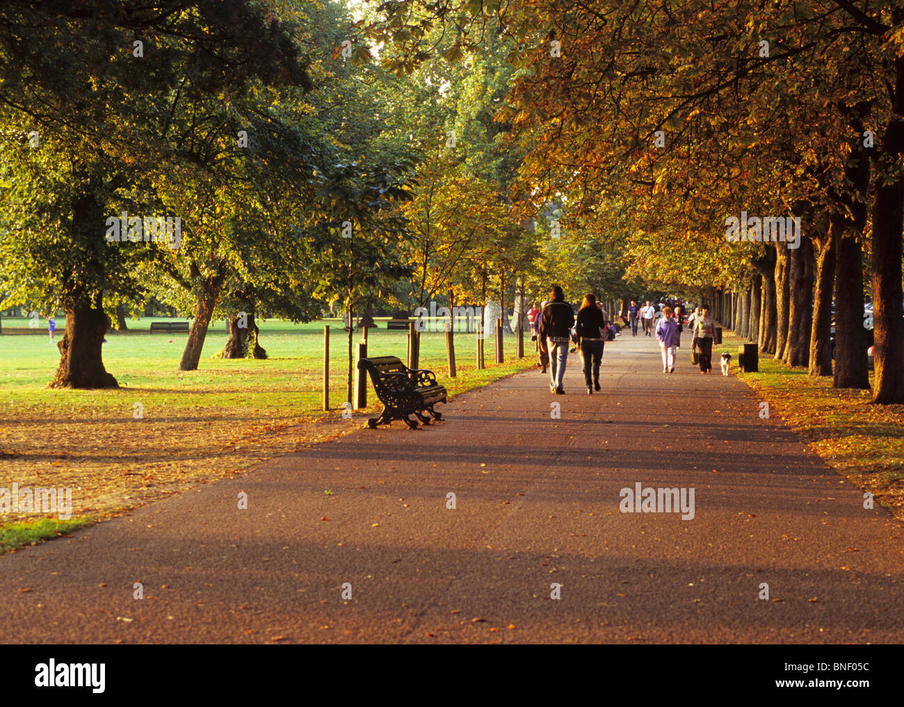 London open space attractions hi-res stock photography and images - Alamy
