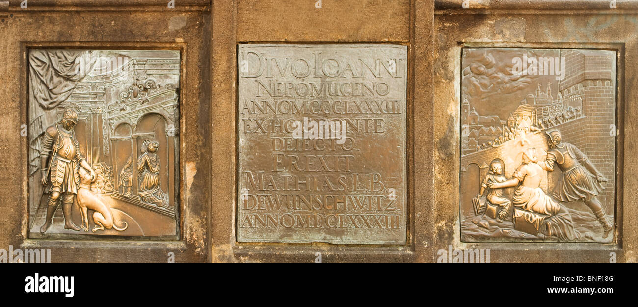 Bas relief panels hi-res stock photography and images - Alamy