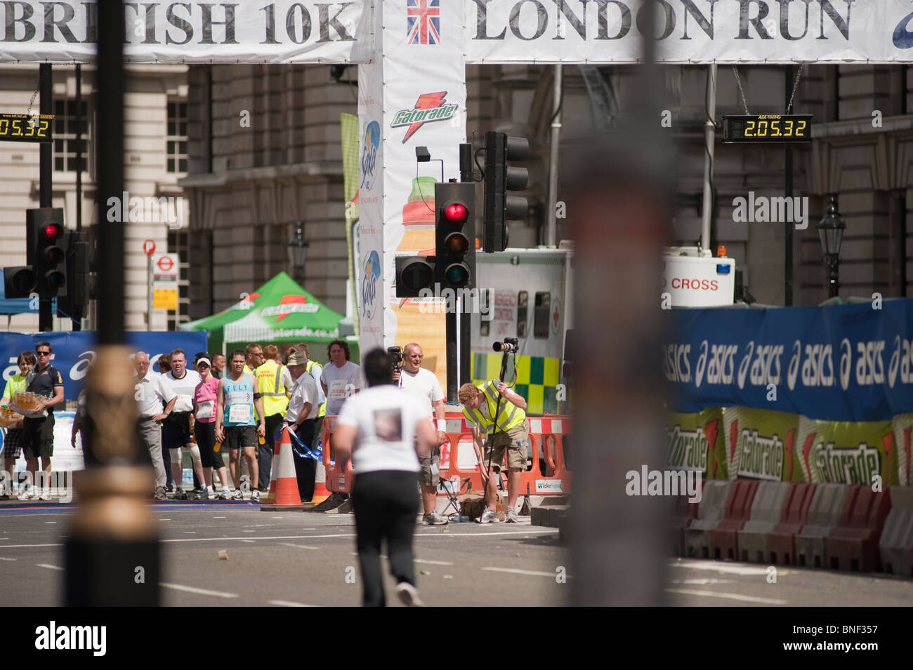 Whitehall london england uk finish hi-res stock photography and images ...