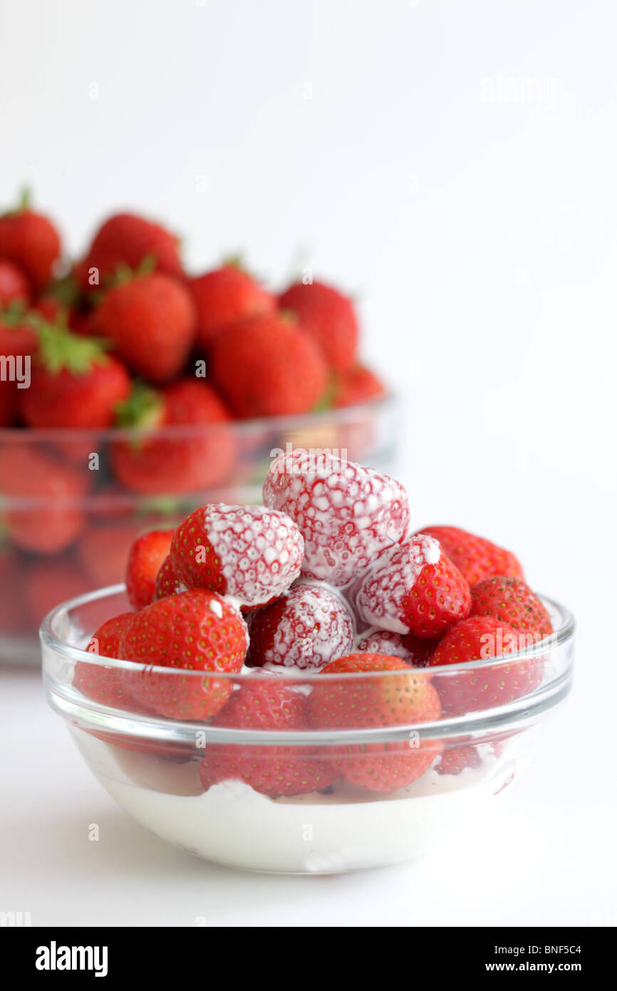 Strawberry creem hi-res stock photography and images - Alamy