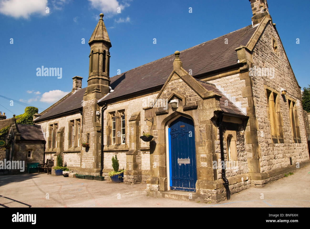Victorian school hi-res stock photography and images - Alamy