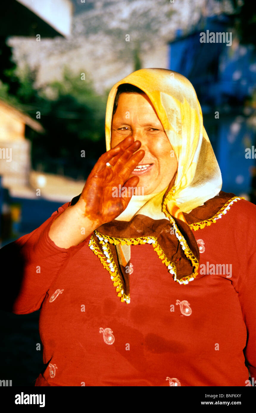 Rural Turkish woman with henna'ed hand, Yagca Koyu, Dosemealti, Antalya ...