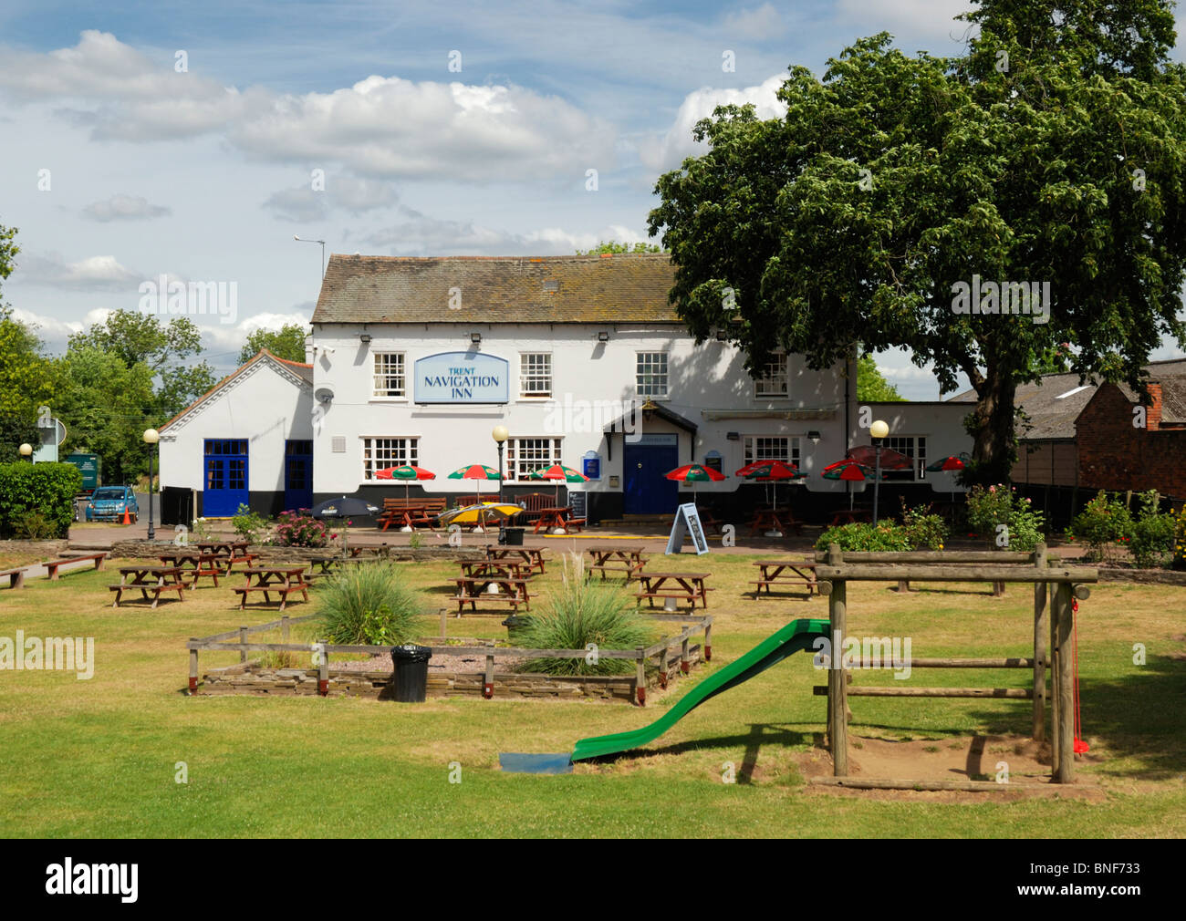 Trent lock hi-res stock photography and images - Alamy