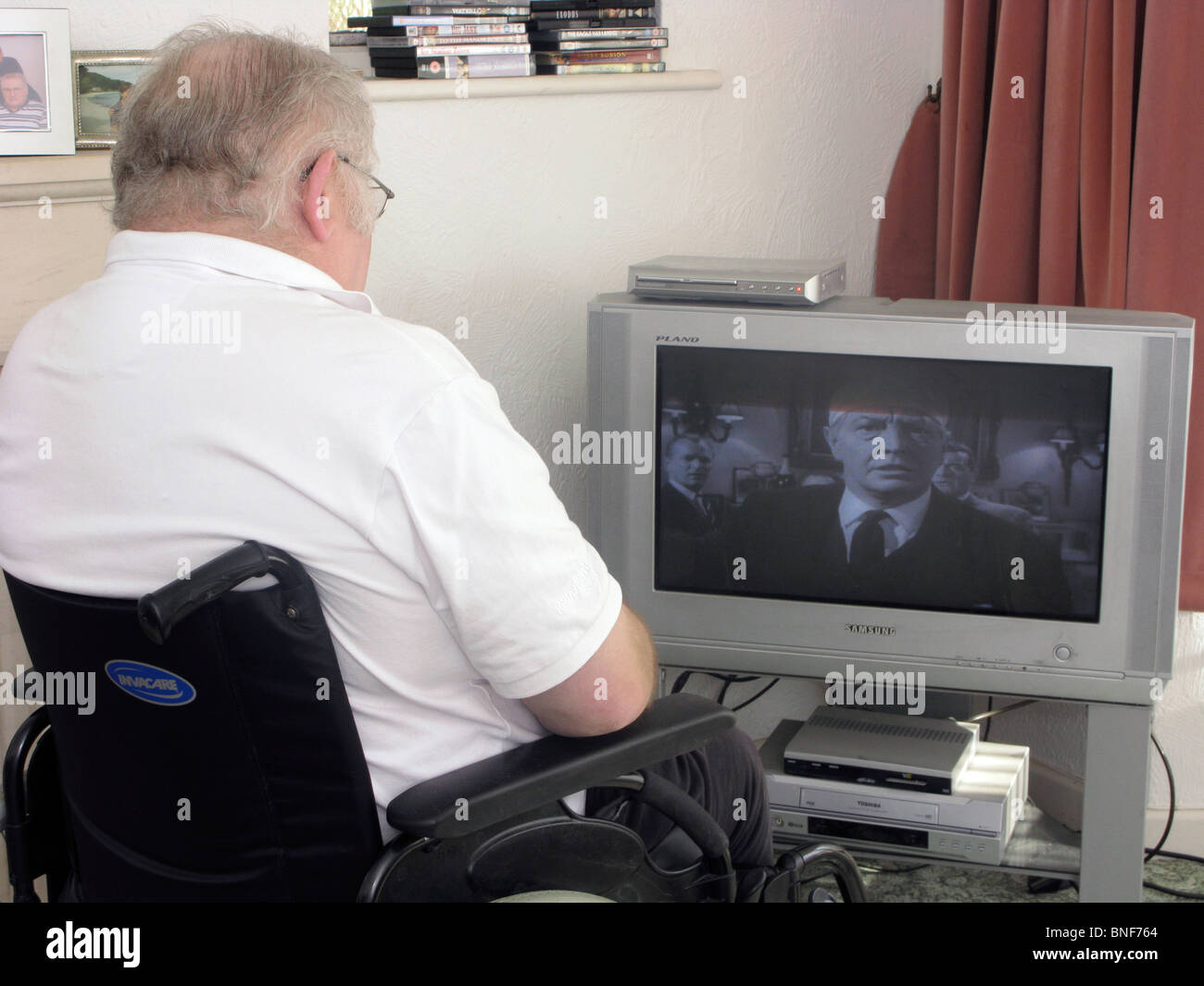 Tv viewer disability hi-res stock photography and images - Alamy