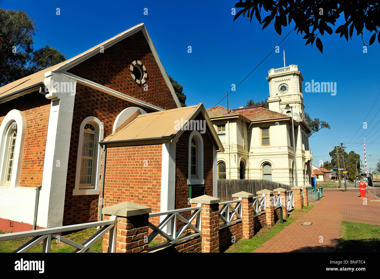 Mechanics institute hi-res stock photography and images - Alamy