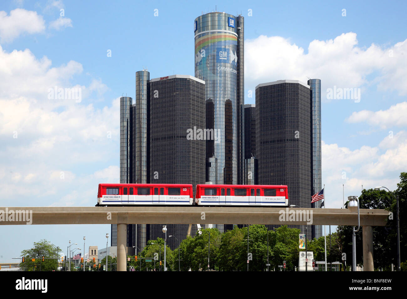 USA, Michigan, Detroit, Train on monorail in front of Renaissance ...