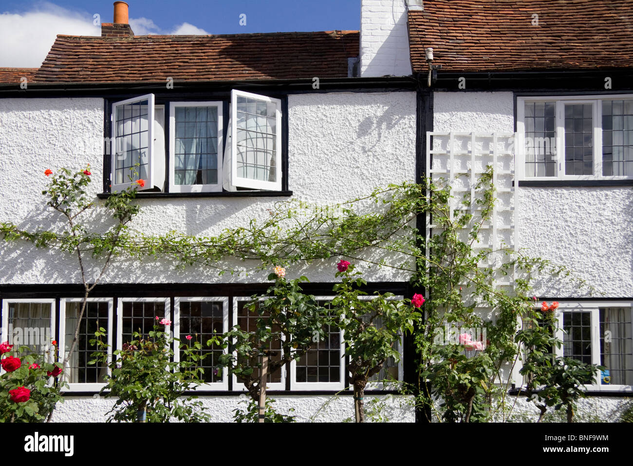 Bray cottage hi-res stock photography and images - Alamy