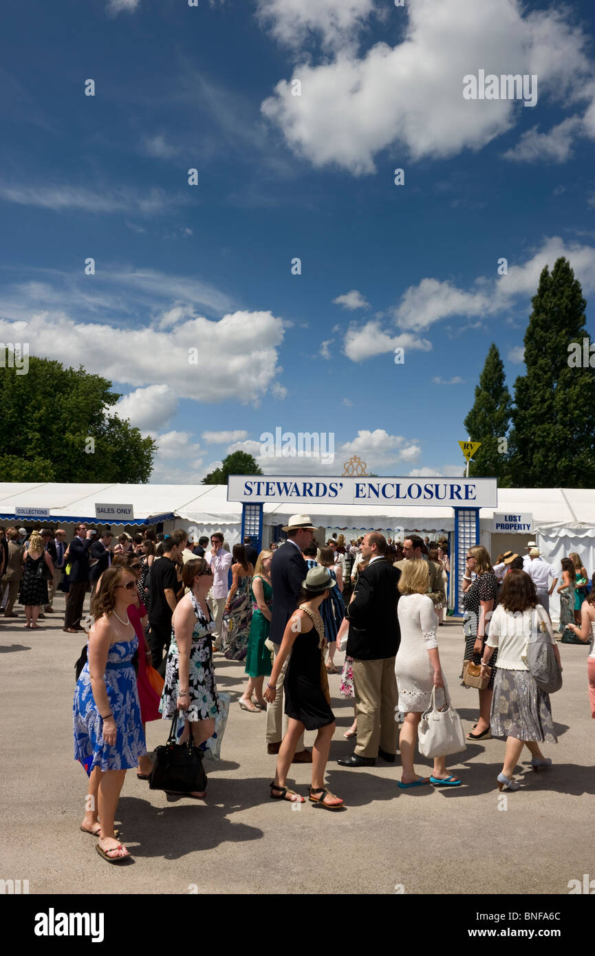 Crowds of people outside the main entrance to the stewards enclosure at ...
