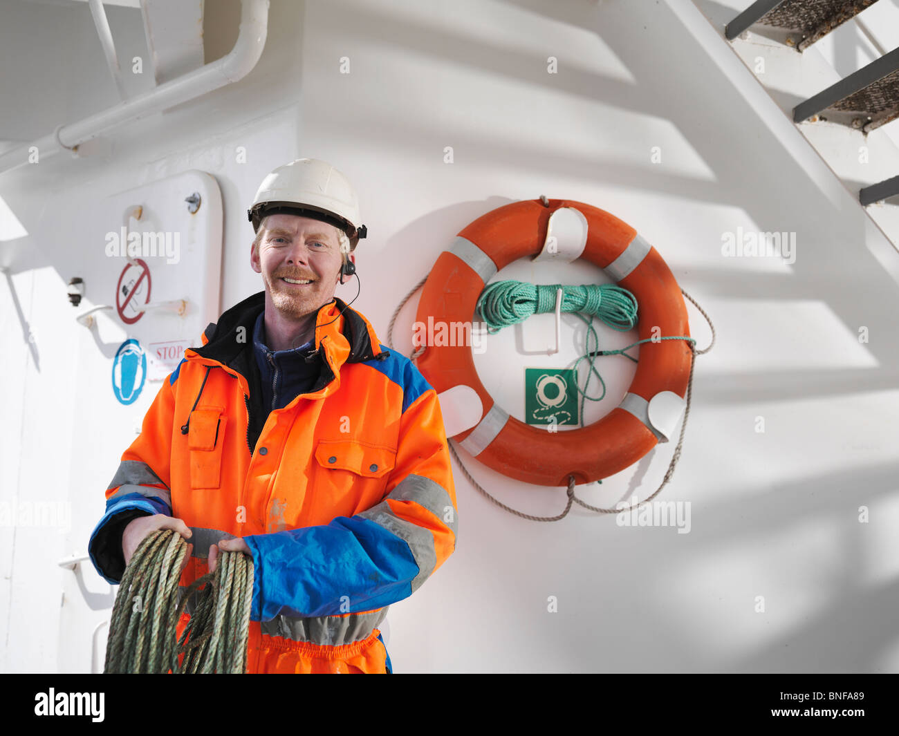 Working sailor hi-res stock photography and images - Alamy