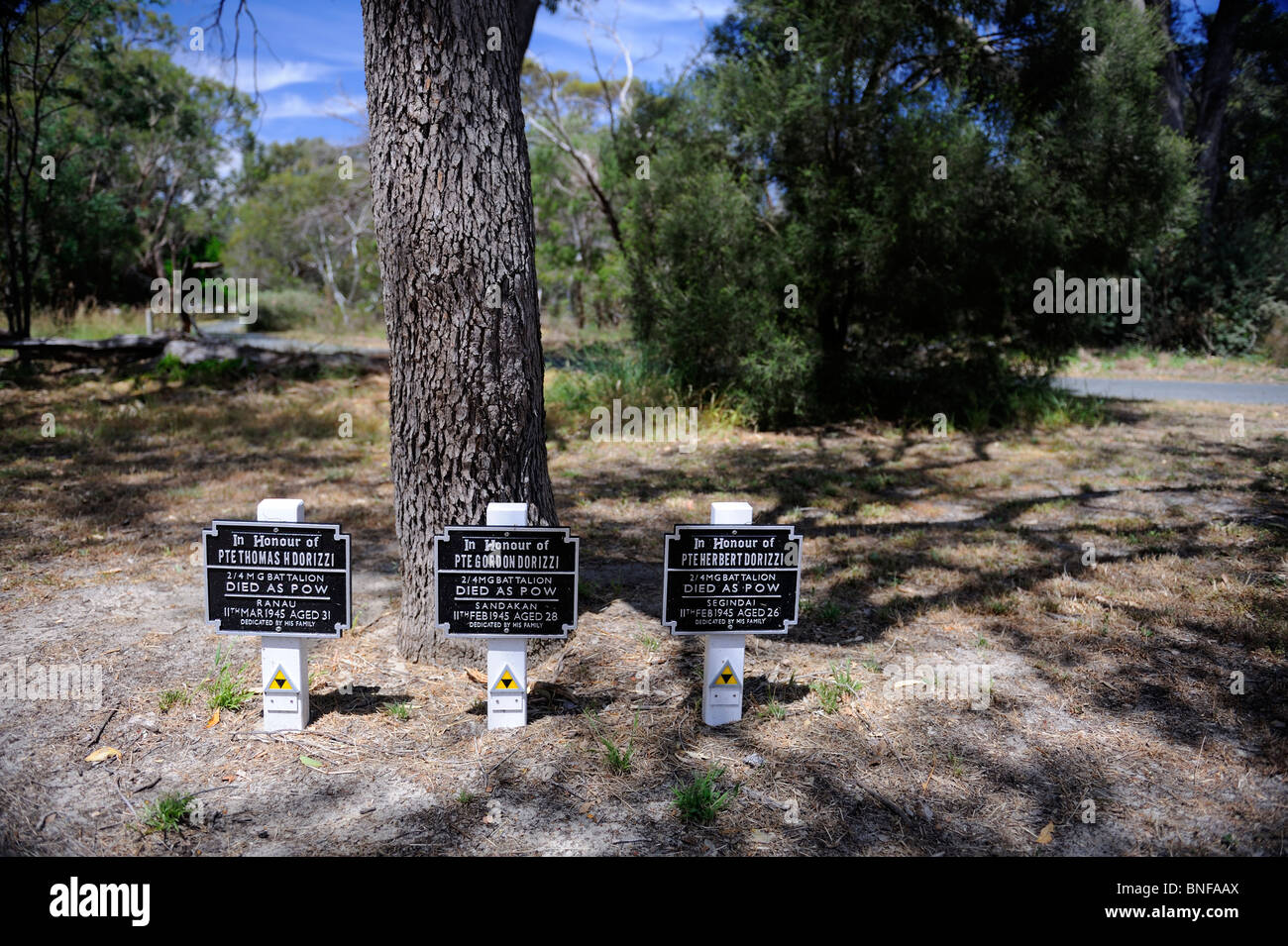 Ww2 war memorial hi-res stock photography and images - Alamy