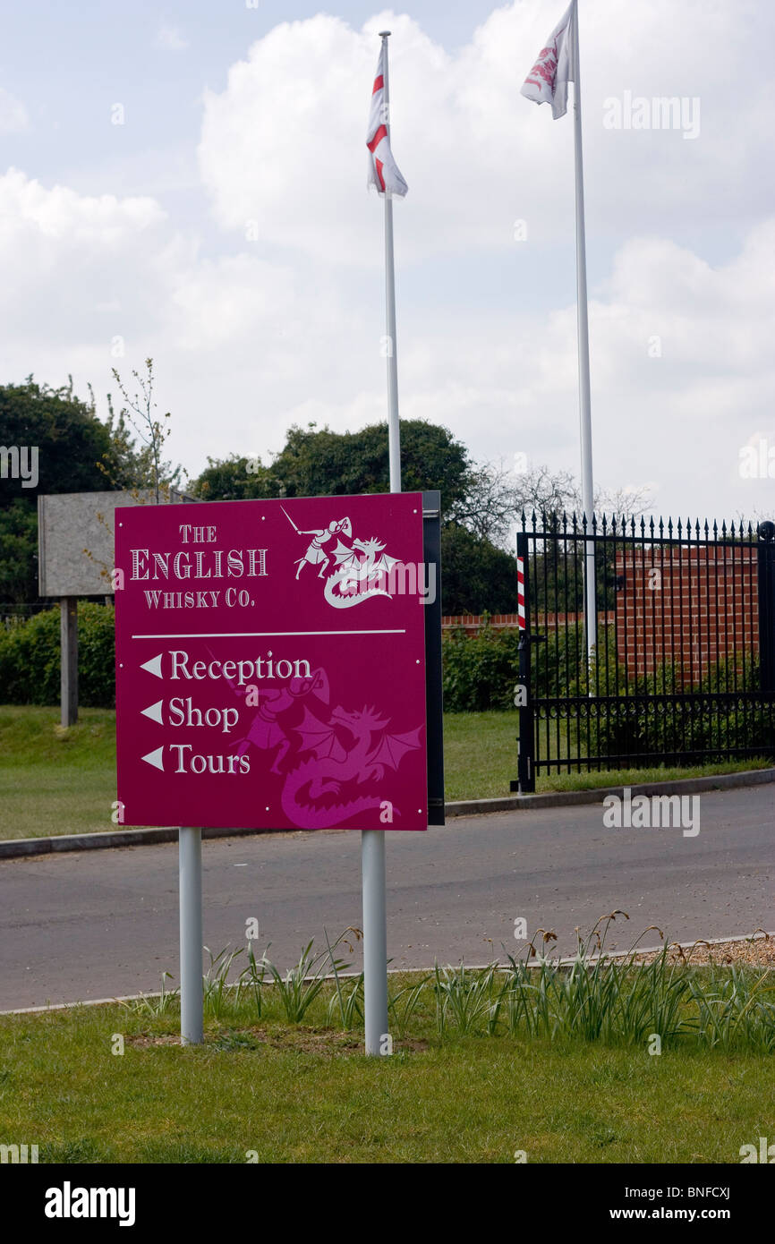 English whisky distillery hi-res stock photography and images - Alamy