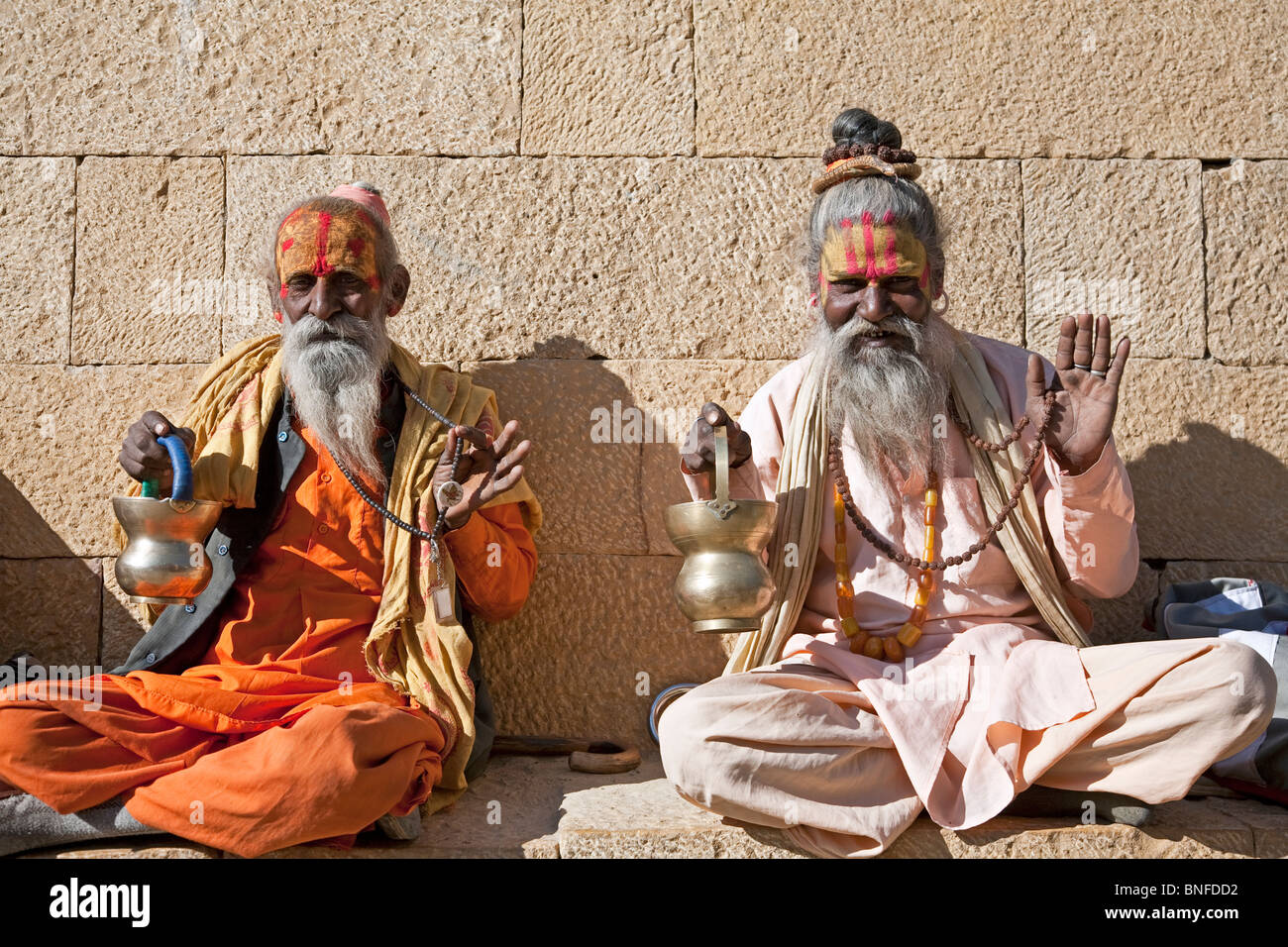 Indian old sadhu baba hi-res stock photography and images - Alamy