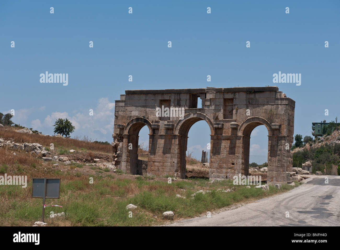 Roman archway in the ruins at Patara Turkey Stock Photo - Alamy