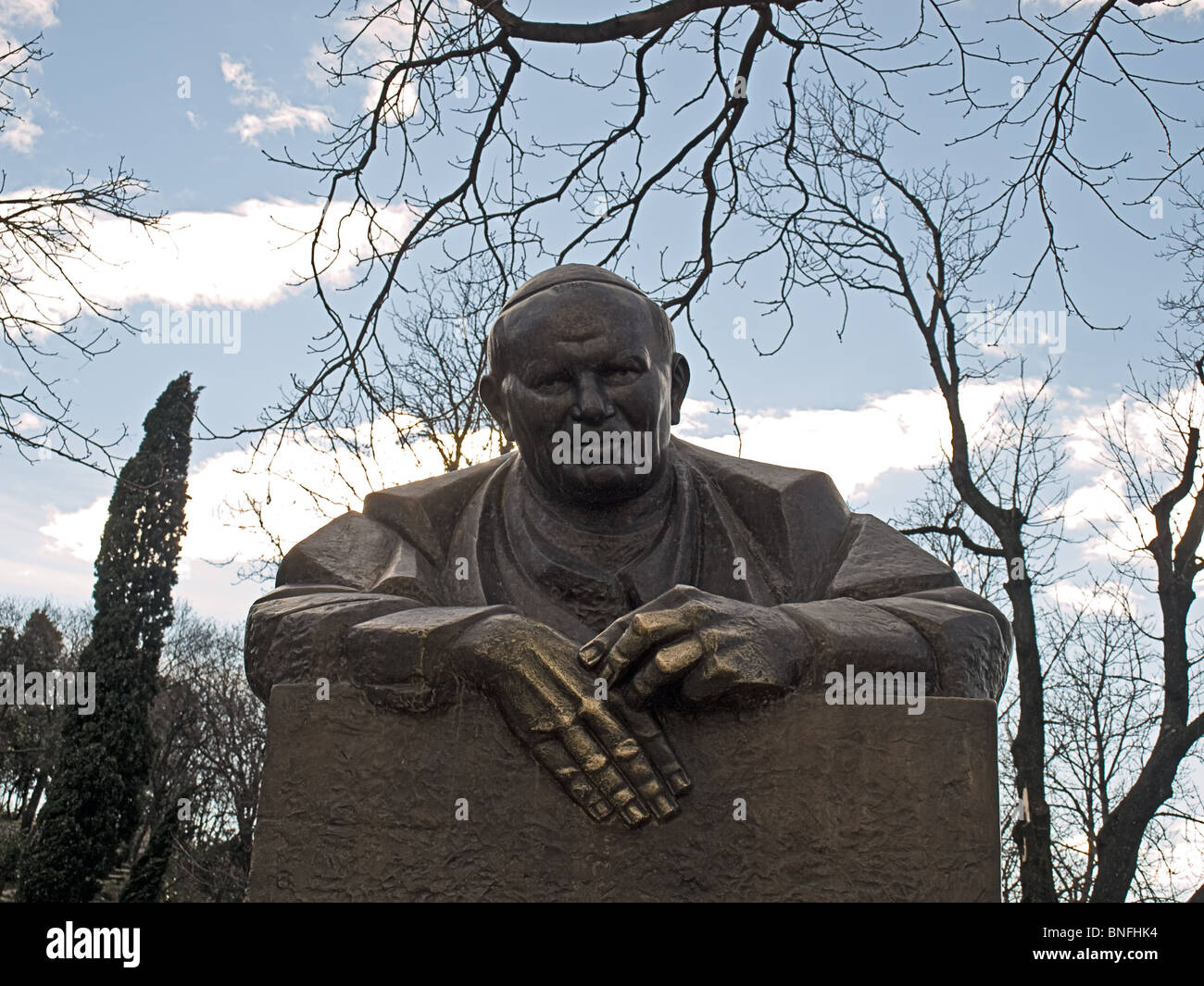Statue of Pope John Paul 2 Stock Photo - Alamy
