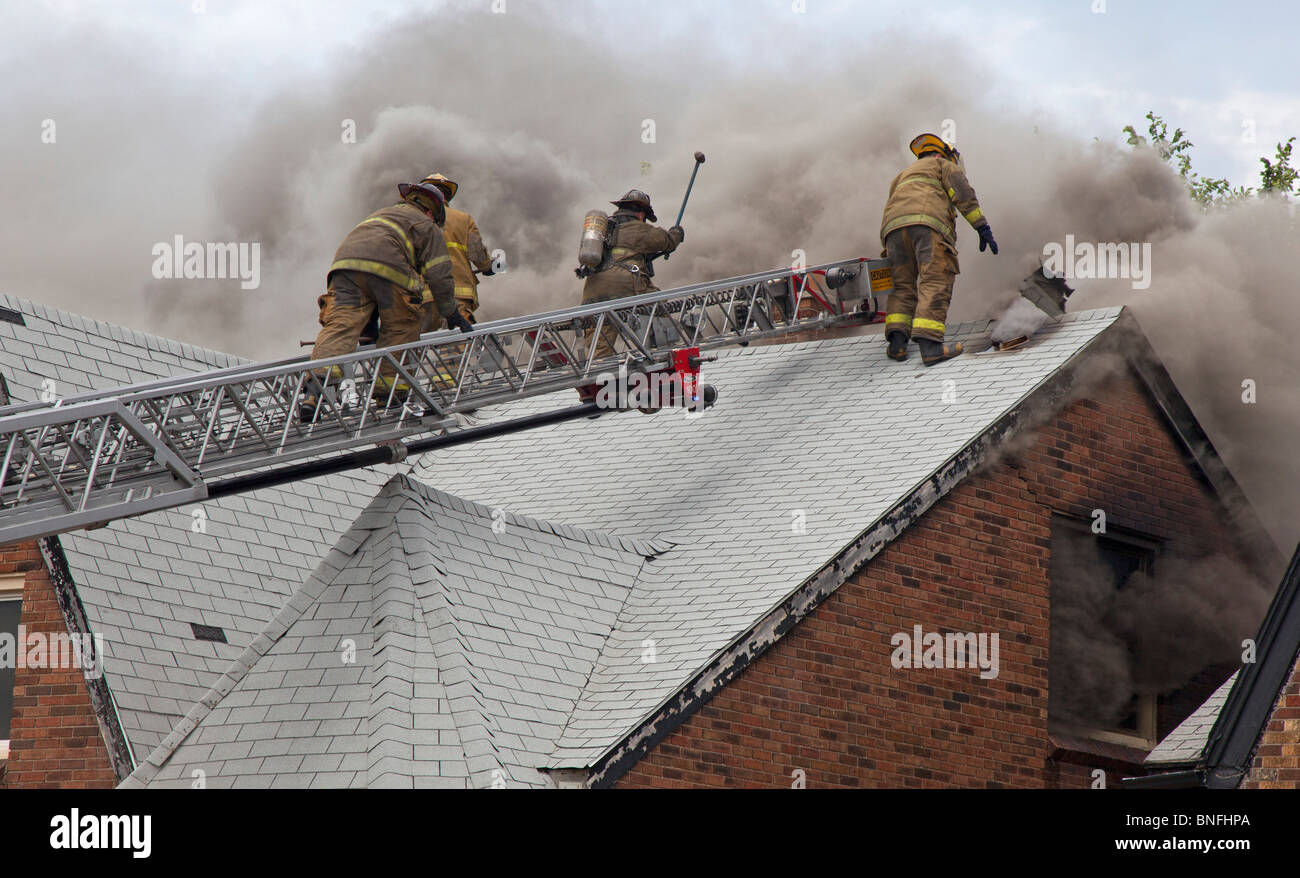 Firefighter hi-res stock photography and images - Alamy