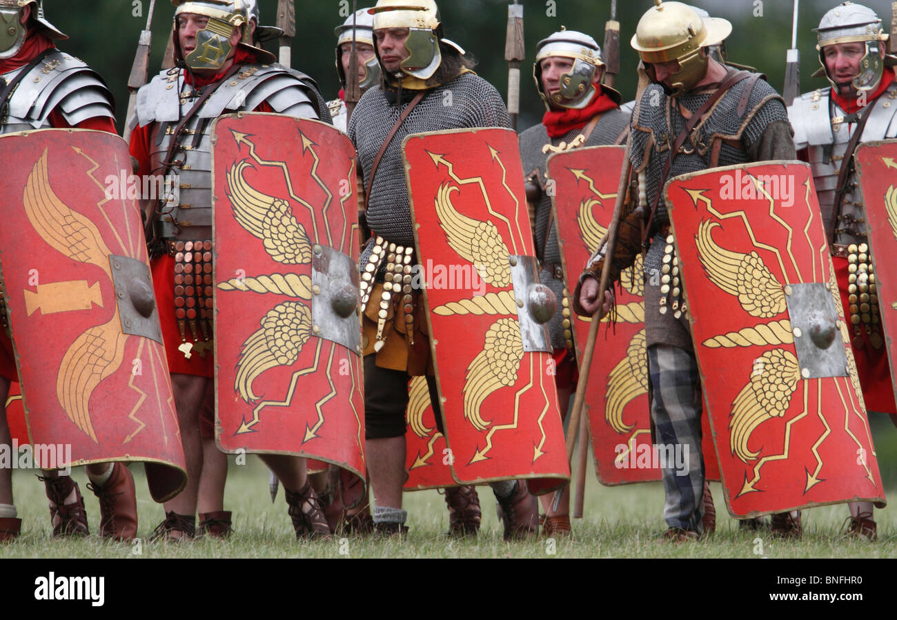 Infantry legionaries hi-res stock photography and images - Alamy