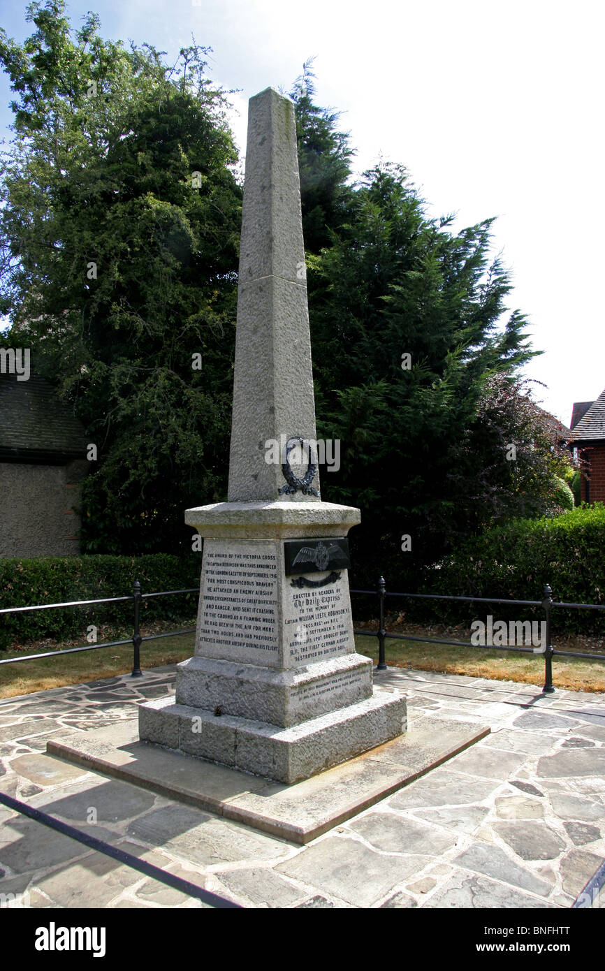 Cuffley Hertfordshire the Monument to the first German airship shot ...