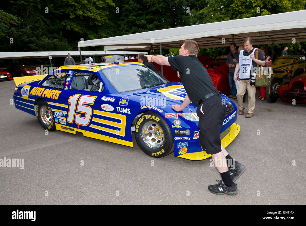 Michael Waltrip Racing High Resolution Stock Photography and Images - Alamy
