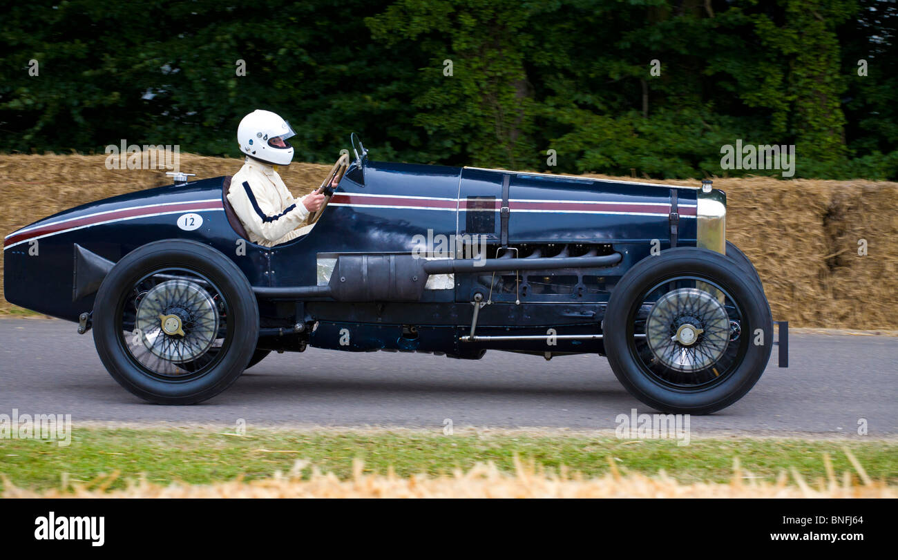 1923 Delage V12 with driver Jonathan Procter at the 2010 Goodwood ...