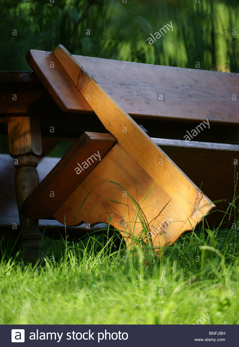 Overturned Chair Stock Photos & Overturned Chair Stock Images - Alamy