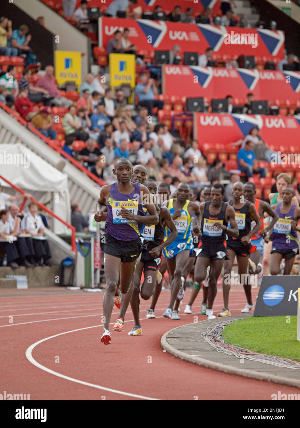 5000m run hi-res stock photography and images - Alamy