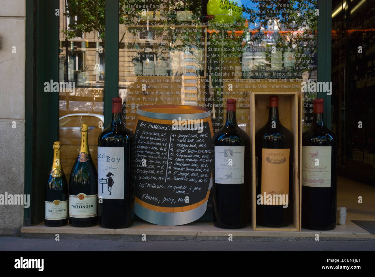 Wine Shop exterior with giant bottles St-Germain-des-Pres Paris France ...