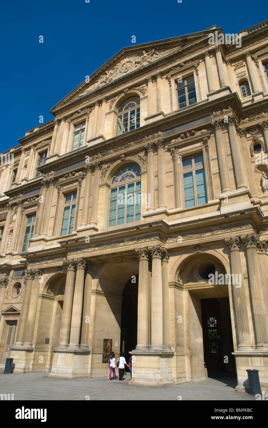 Louvre exterior with people hi-res stock photography and images - Alamy