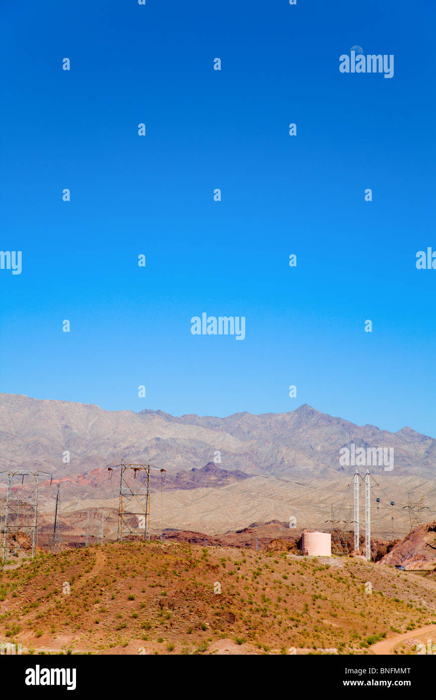 Lines in the desert hi-res stock photography and images - Alamy