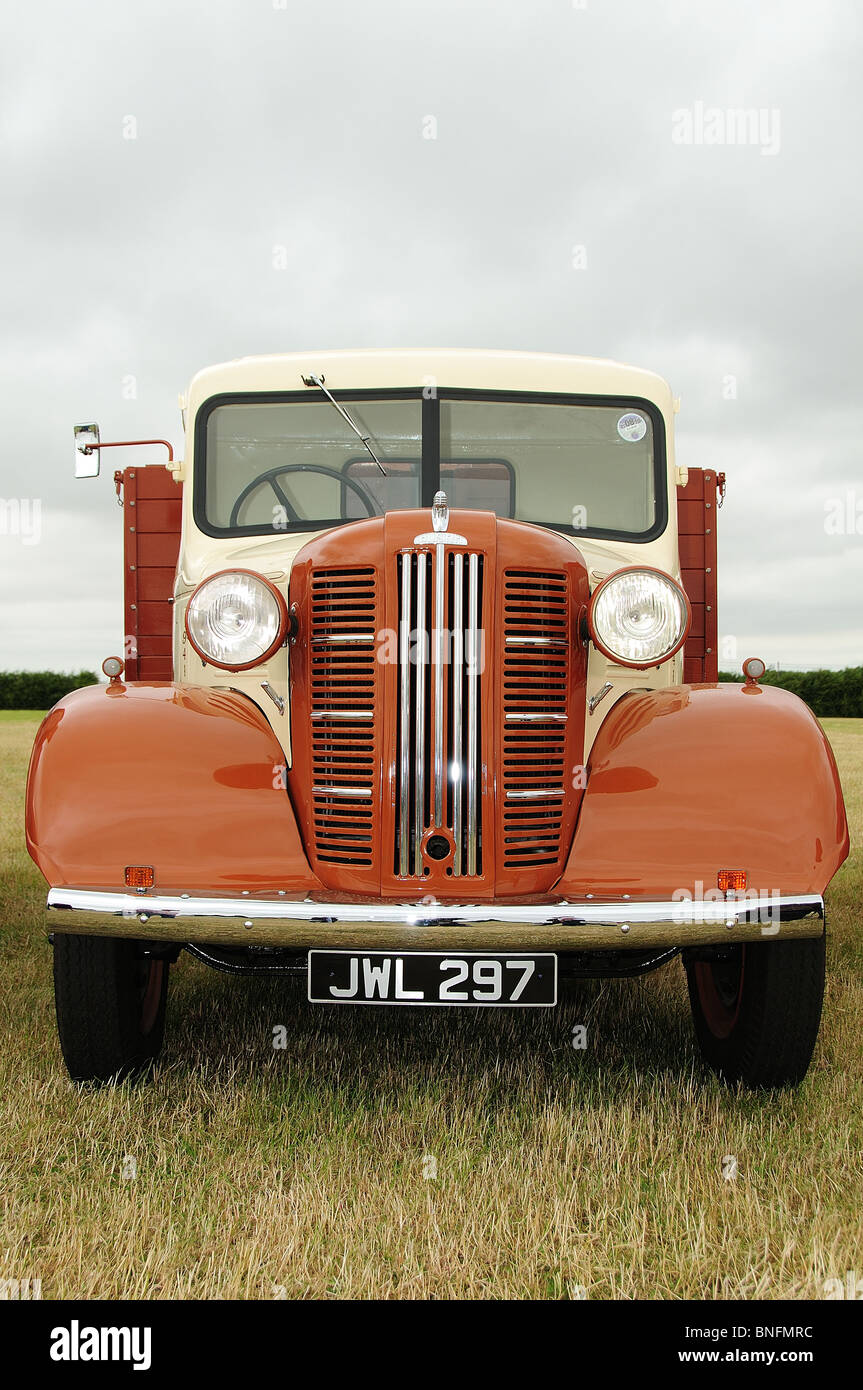 Vintage Austin pick up Stock Photo - Alamy