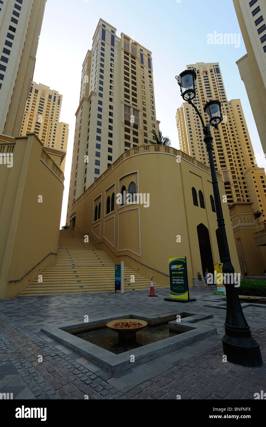 Tall structures hi-res stock photography and images - Alamy