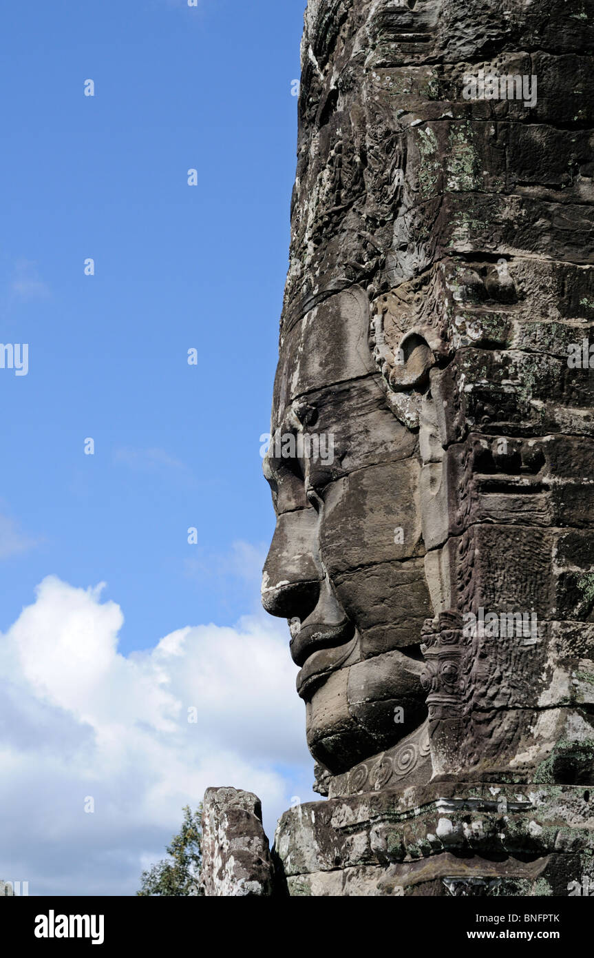 Giant face hi-res stock photography and images - Alamy