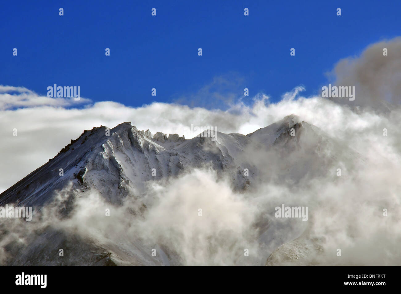 Cloud coverage hi-res stock photography and images - Alamy