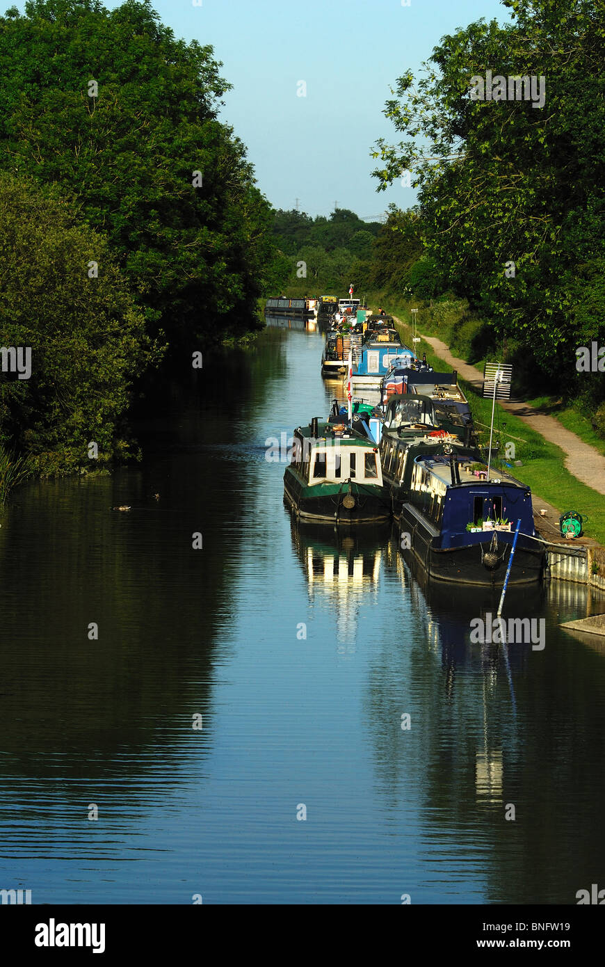 Narrow boats on Kennet and Avon canal at Pewsey Wharf, Wiltshire, UK ...