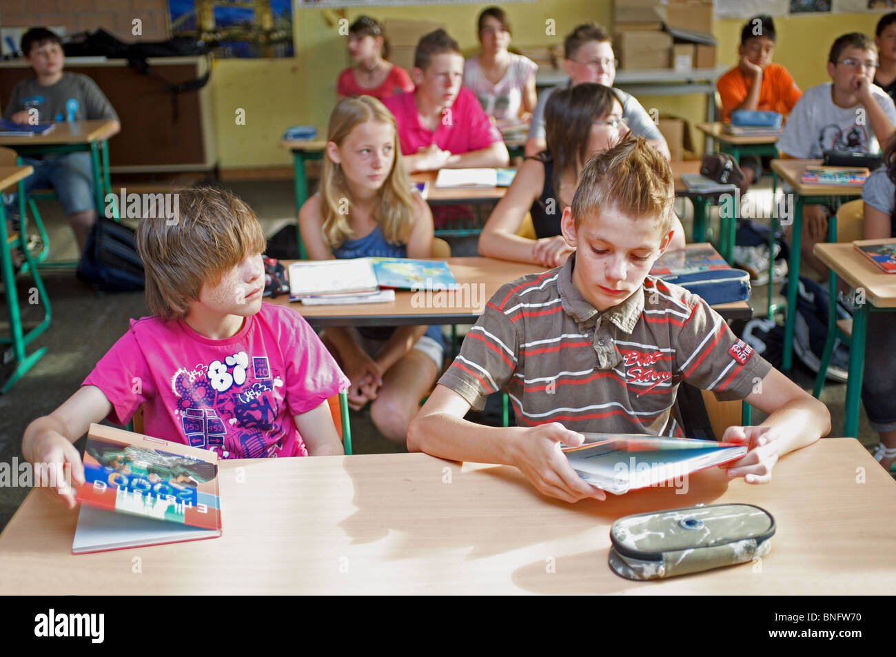 School children in Germany having an English lesson Stock Photo - Alamy