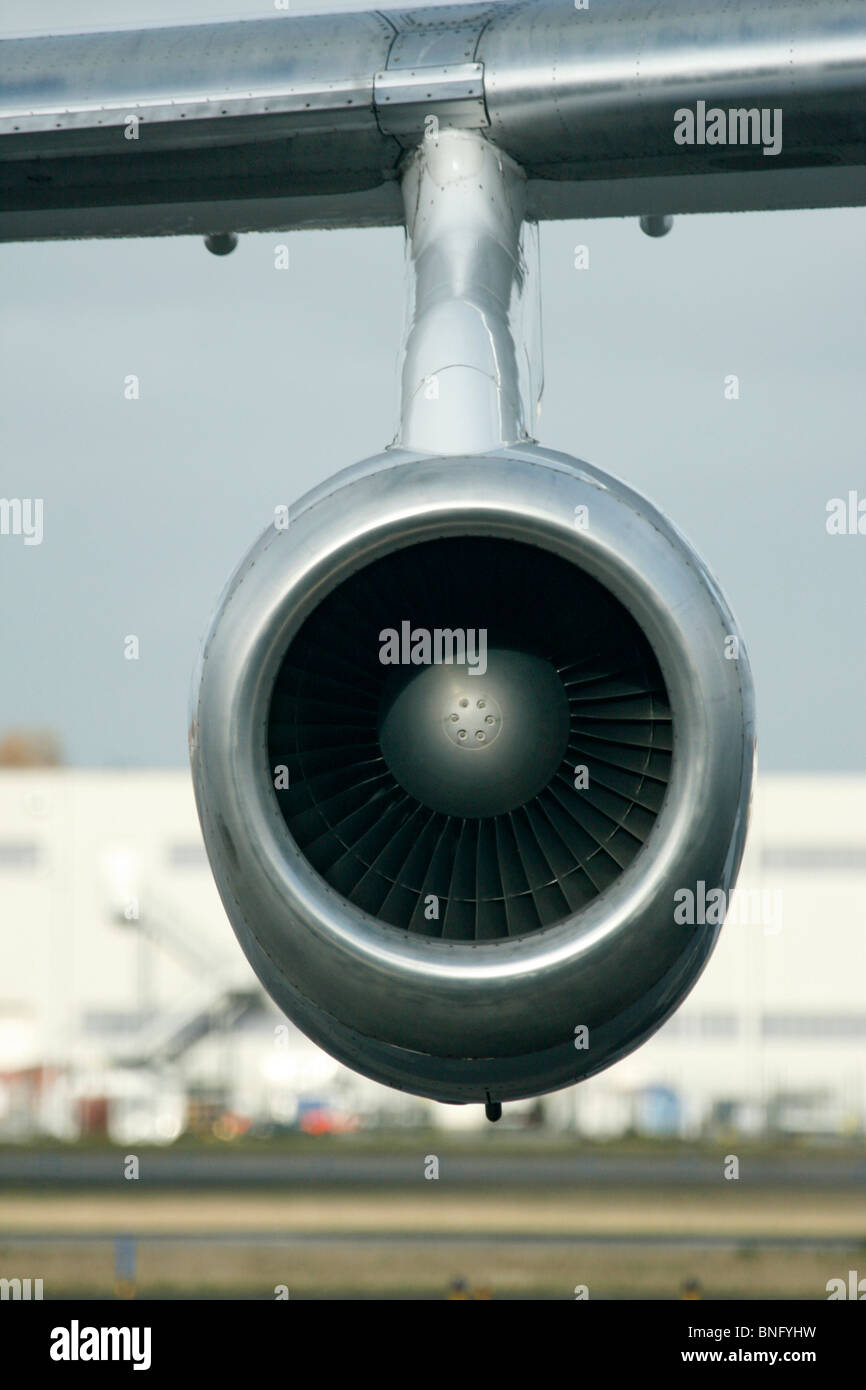 Close up on airplane engine High Resolution Stock Photography and ...